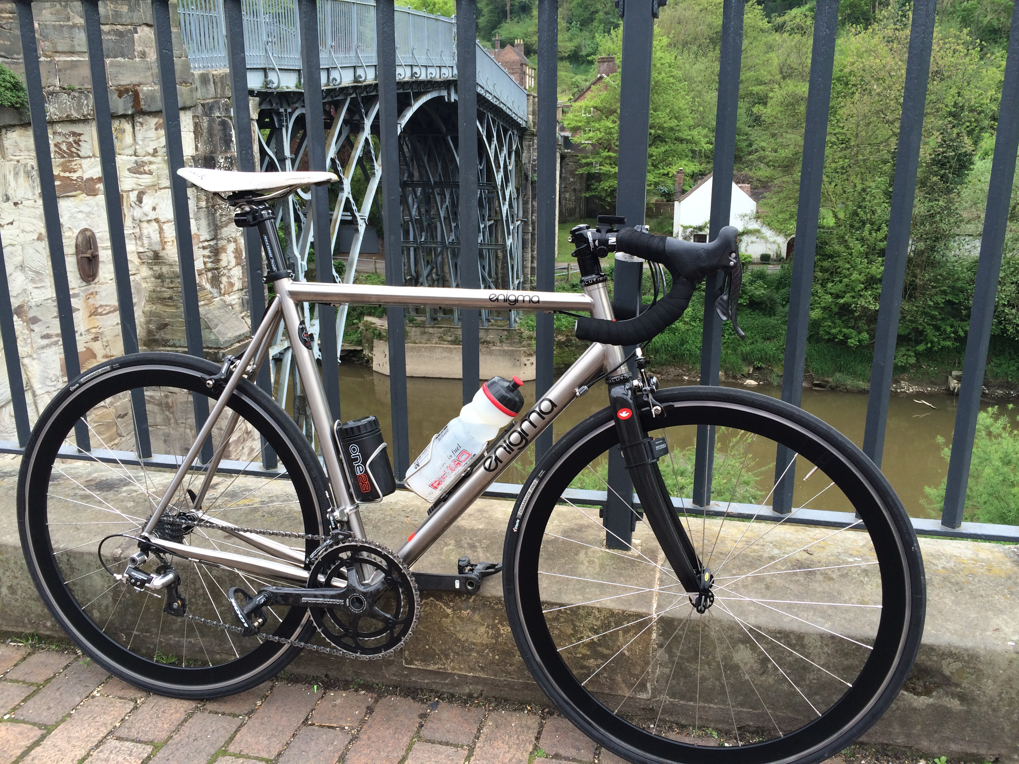 Gallery | Strada Hand Built Wheels